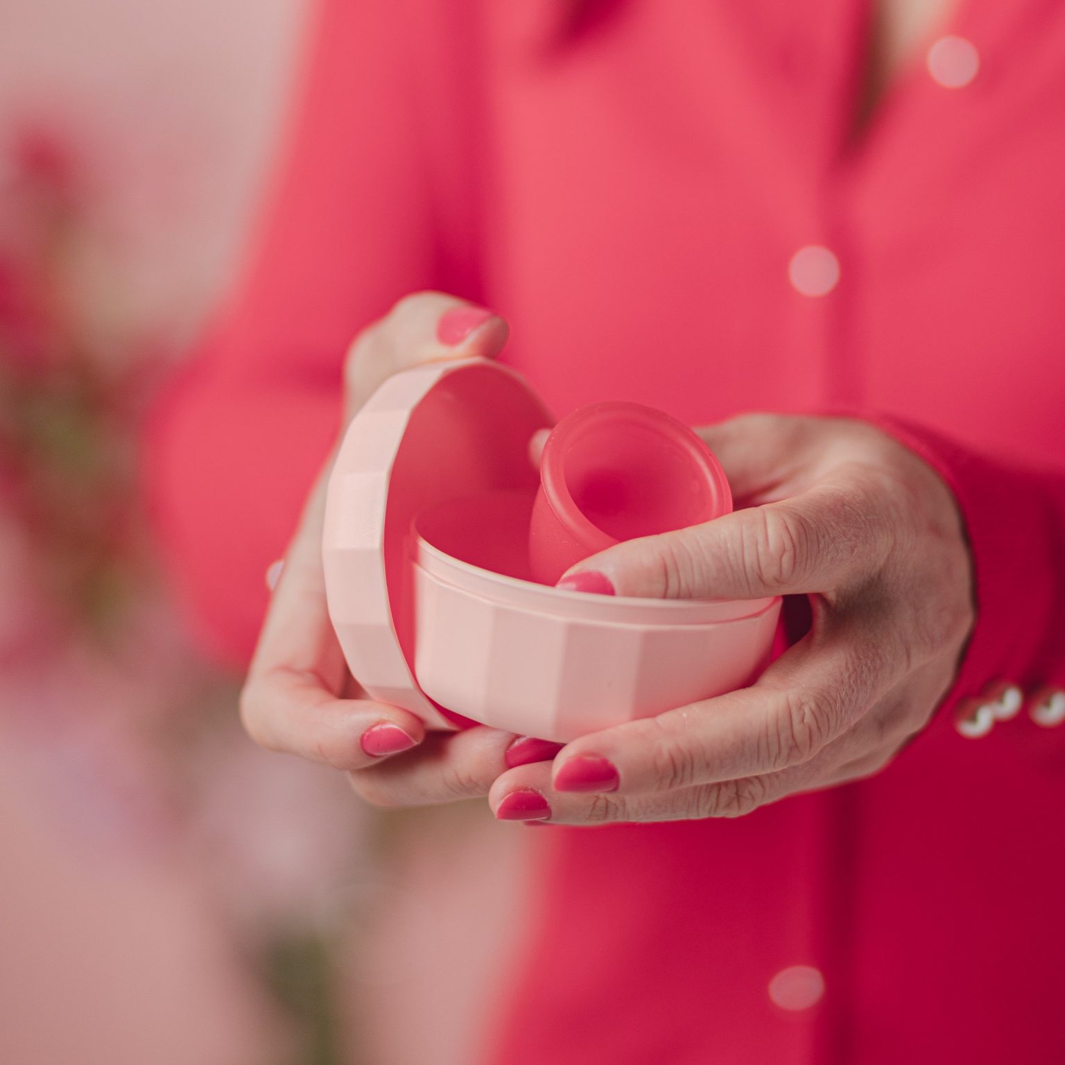 Coletores mentruais | Yuper • Jeane Carneiro